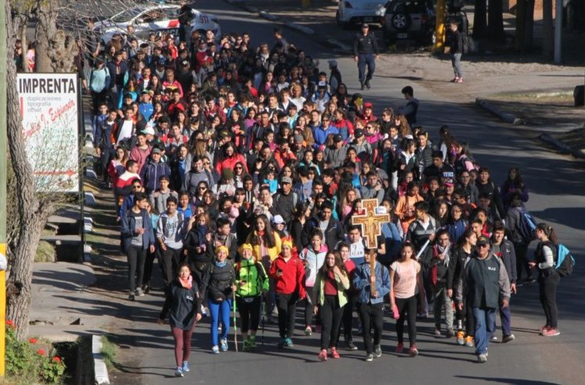 Miles de jóvenes caminarán a San Ceferino en la 45ª Peregrinación ...